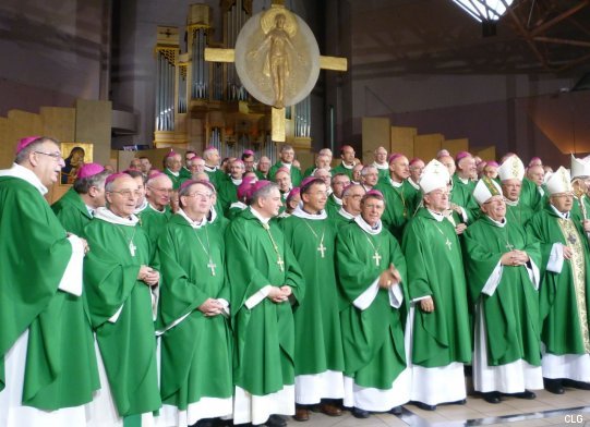 La dhimmitude des évêques à l'égard du monde - Riposte-catholique